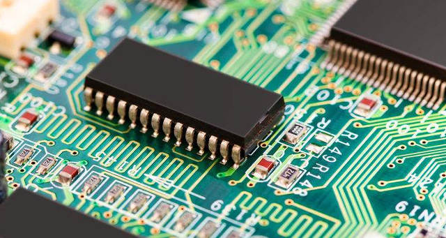 The basics of integrated circuits: its characteristics, classification and role - Quarktwin ...