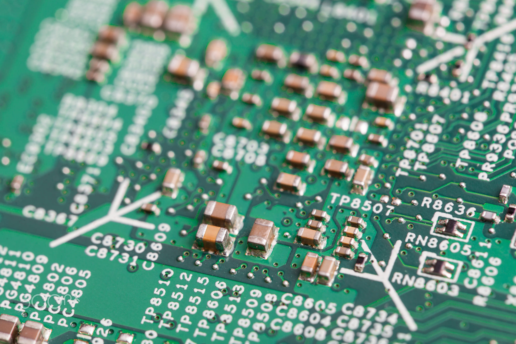 A Comprehensive Guide to Carbon Film Resistors - Quarktwin Electronic Parts